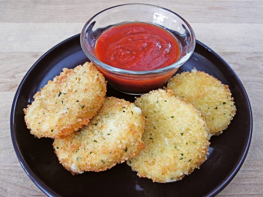 Fried Mozzarella - Poor Man's Gourmet Kitchen